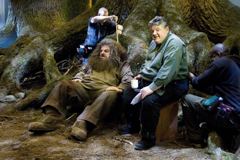 20 Behind-The-Scenes Photos That Completely Change Harry Potter And The ...