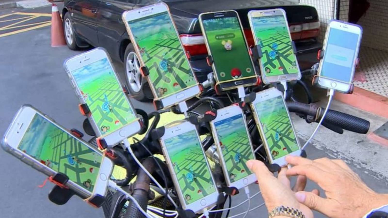 10 Pokémon Go Hidden Tricks That Still Work And 10 That Got Banned
