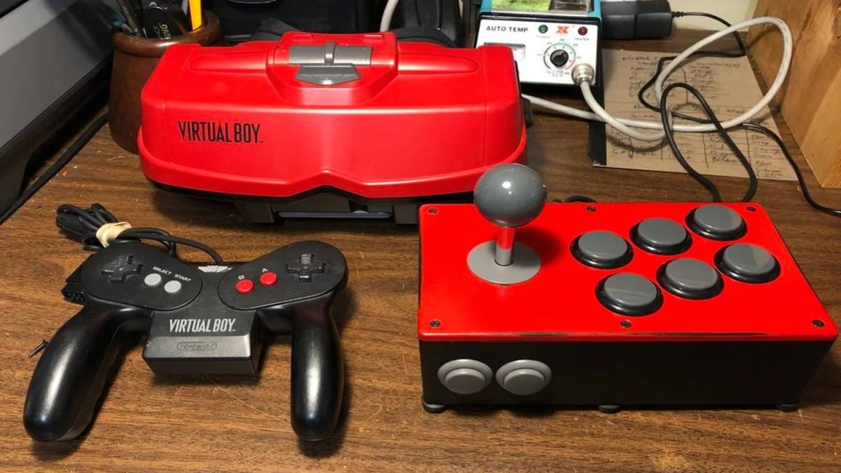 10 Weird Gaming Controllers That Are Impossible To Play With