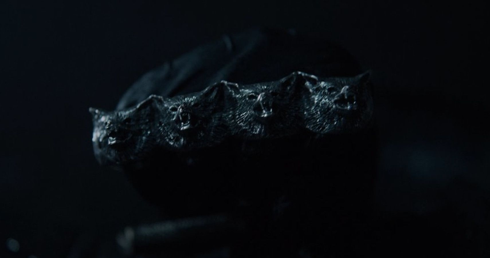 What’s With The Witcher’s Wolf Knuckle-Dusters?