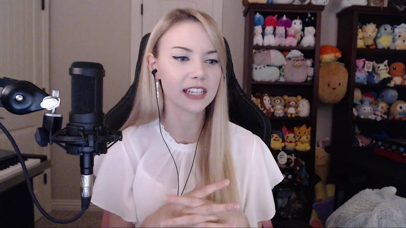 10 Female Twitch Streamers You Need To Follow