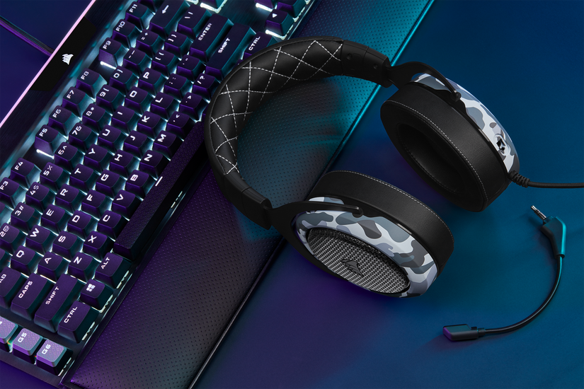 HS60 Haptic Headphone Review: Feel That Bass For True Audio Immersion