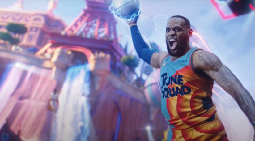 Space Jam Has Too Many Crossovers To Be Great