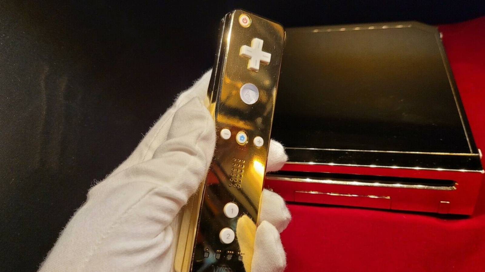 A 24 Karat Gold Nintendo Wii Made For The Queen Is Up For Sale