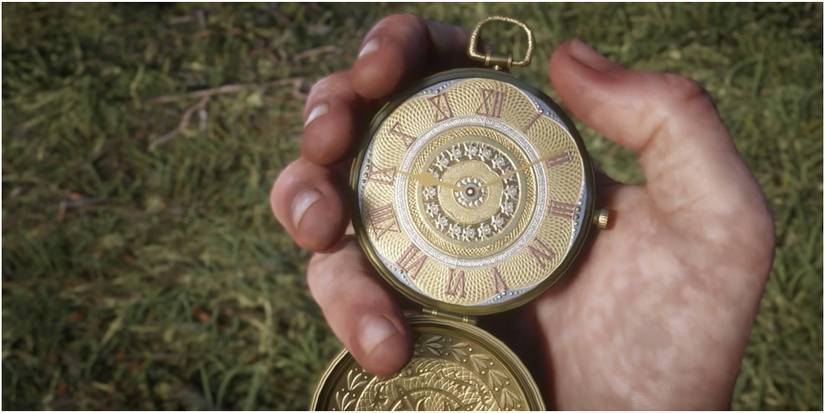 How To Use Your Pocket Watch In RDR2