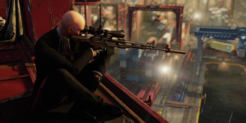 Hitman 3 - Best Items To Help You Level Up Your Skills