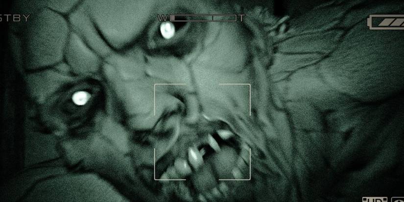 The Scariest Horror Games Where All You Have Is A Flashlight