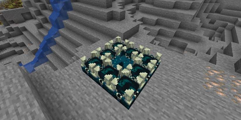 How To Make A Sculk Sensor Trap In Minecraft