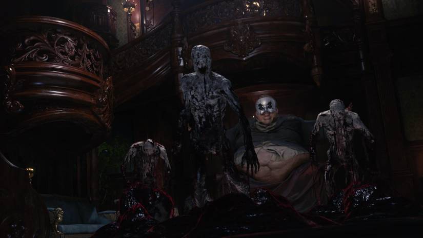 How To Play Through Castle Dimitrescu In Resident Evil Village: Shadow ...