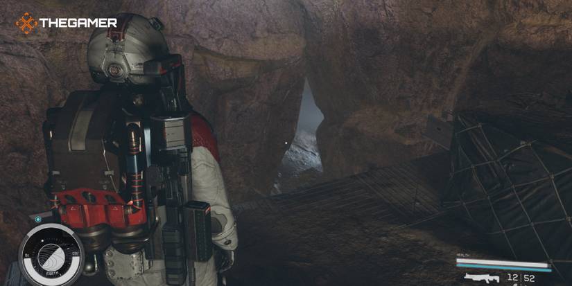Should You Side With The Emissary Or The Hunter In Starfield?