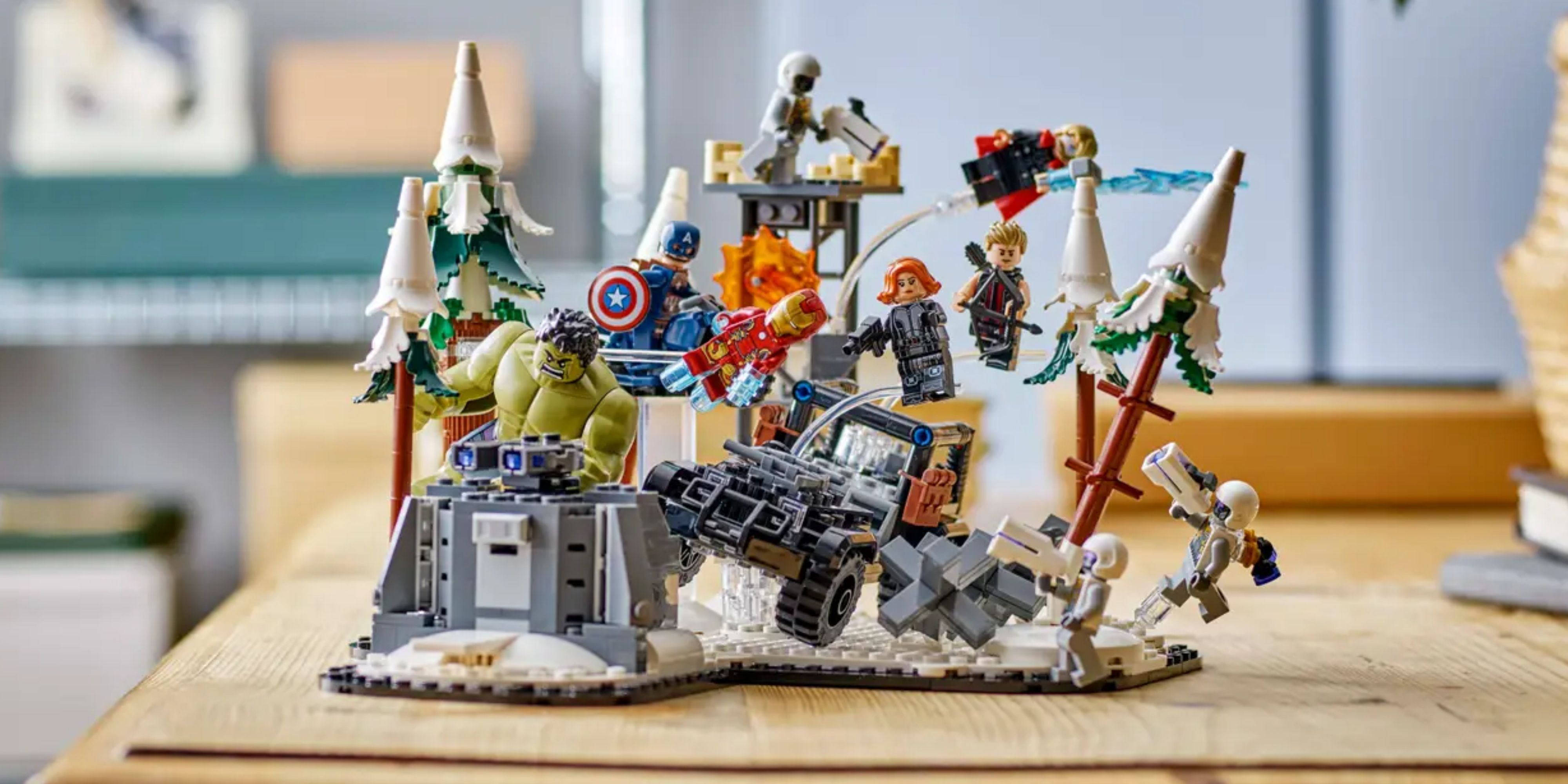 Avengers 2 Ultron Set