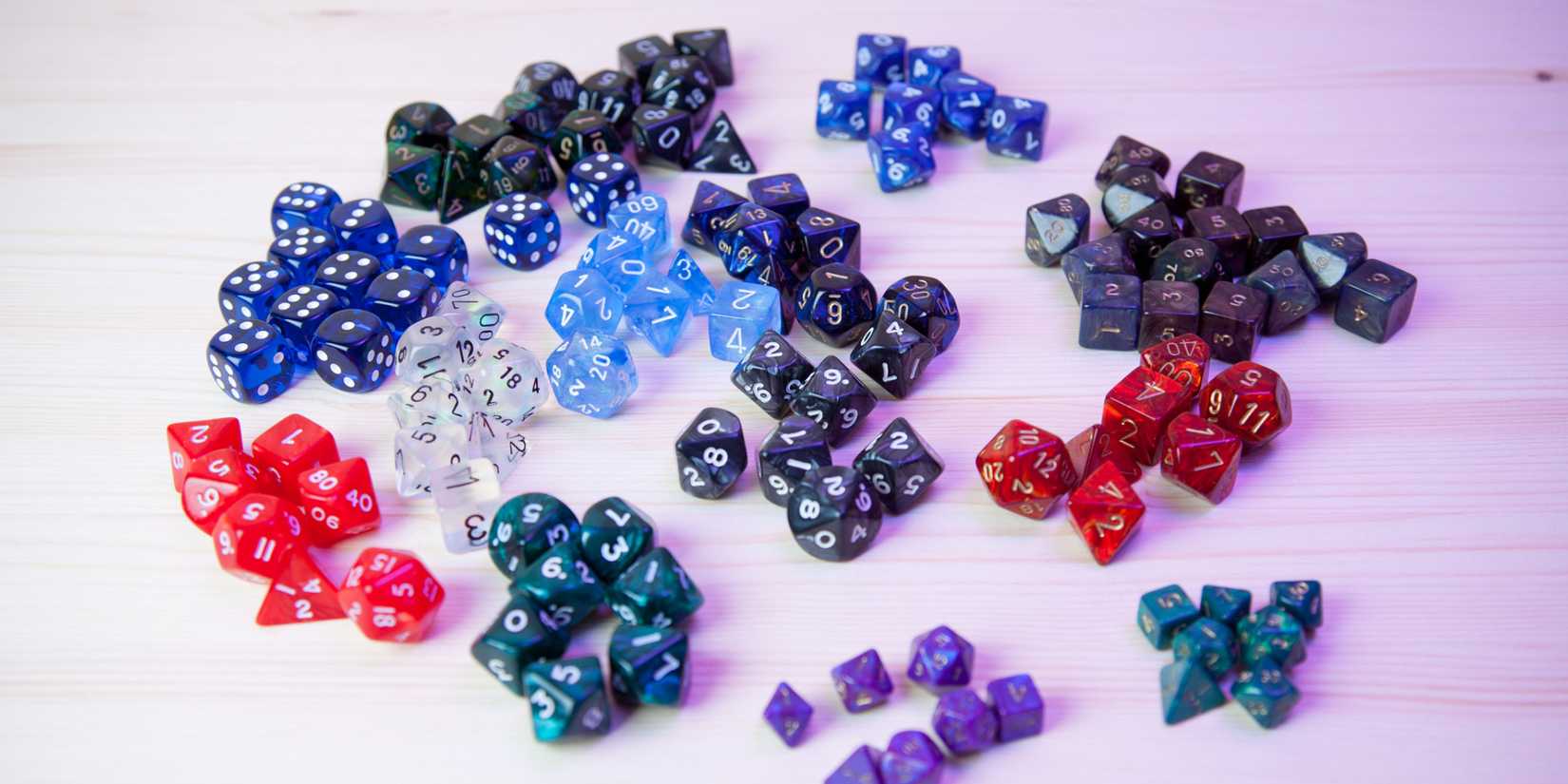The Best Dungeons & Dragons Dice Materials And What They Say About Your ...