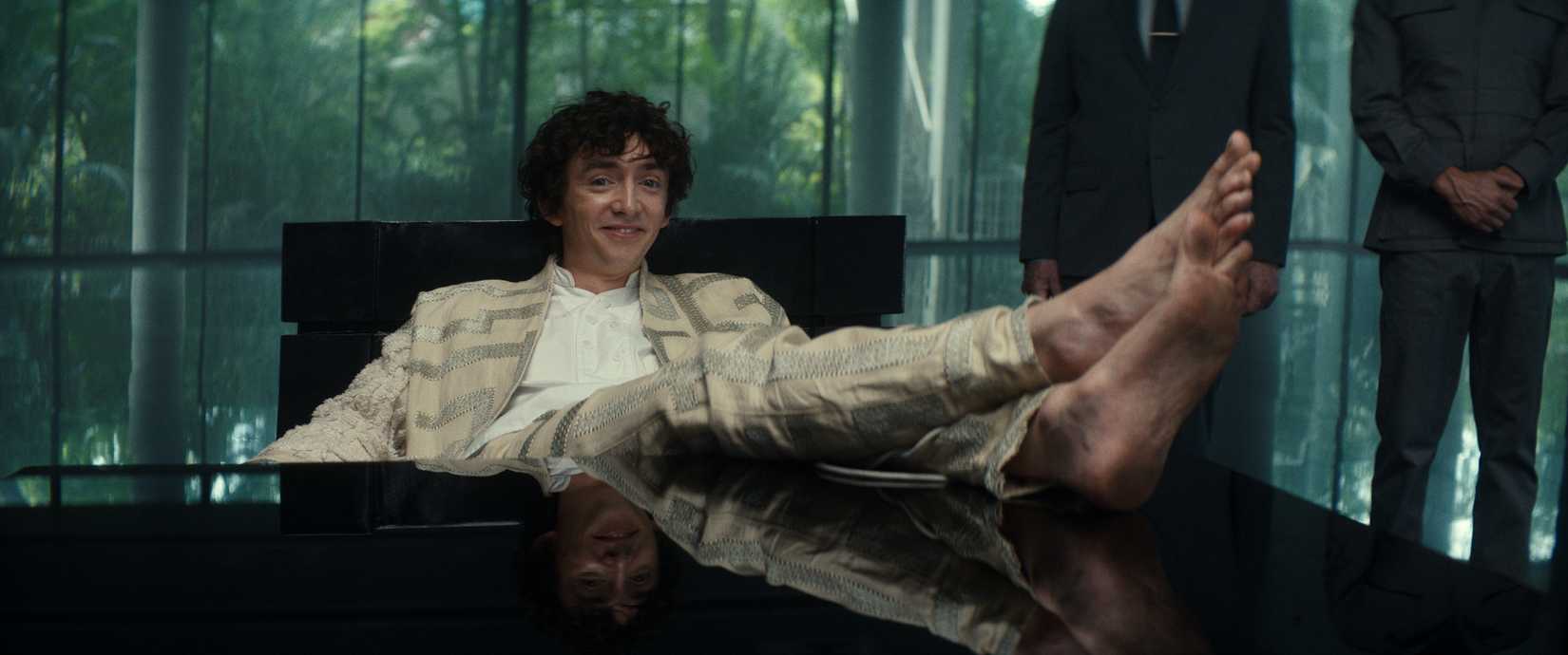 Alien: Earth Review: Classic Science Fiction Takes Terrifying New Form